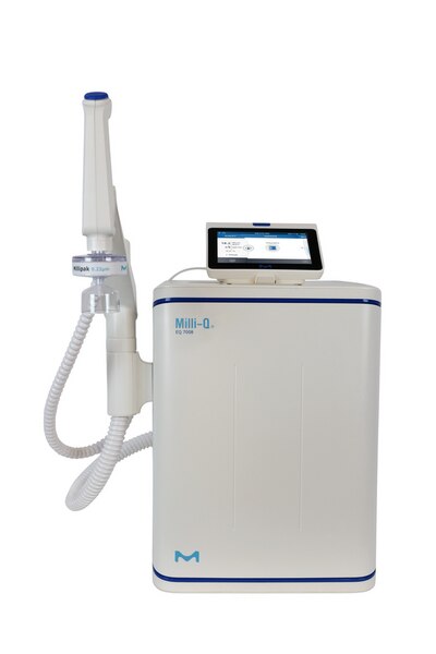 Milli-Q® EQ 7016 ultrapure water system with touchscreen | ZEQ7016T0C